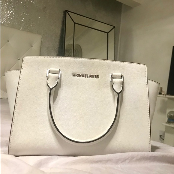 Michael Kors | Bags | Michael Kors White Purse Like New | Poshmark